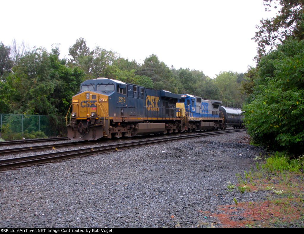 CSX 5219 and 7559